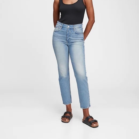 GAP | Jeans | High Rise Curvy Cheeky Straight Jeans | Poshmark